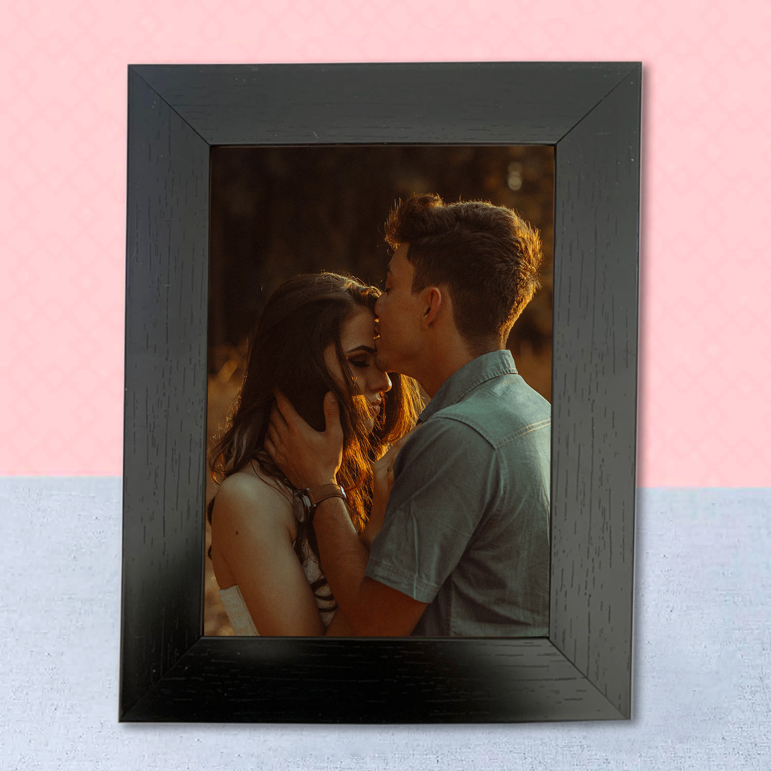 Online Personalized Black Photo Frame Gift Delivery in Qatar - FNP