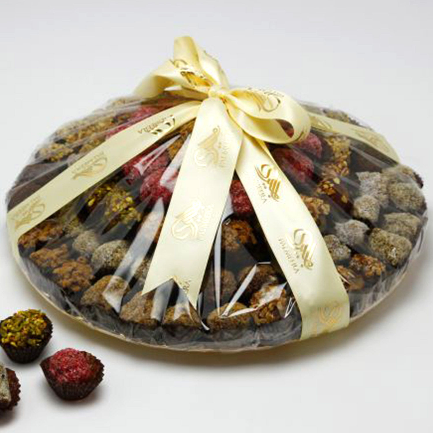 Online 3 Layer Stuffed Dates Gift Tray Gift Delivery in UAE - FNP